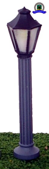 Craig's Models. HO Scale - Concrete Street Light - Hexagonal - Kit